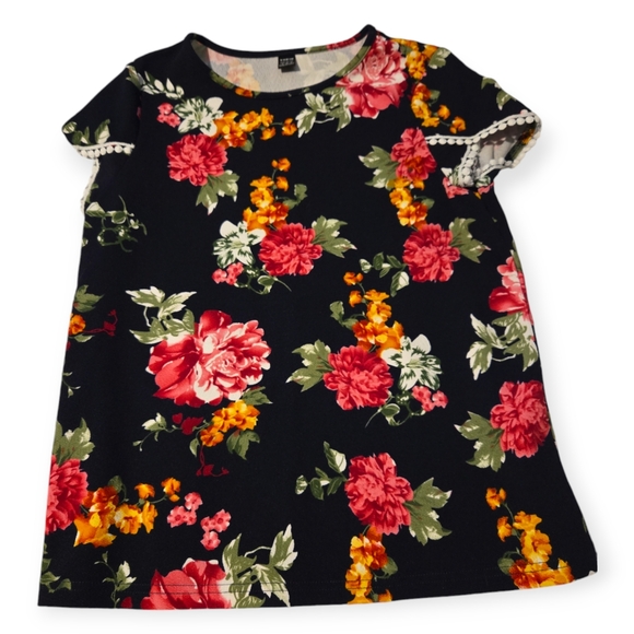 SHEIN | Tops | Shein Bold Floral Blouse | Poshmark